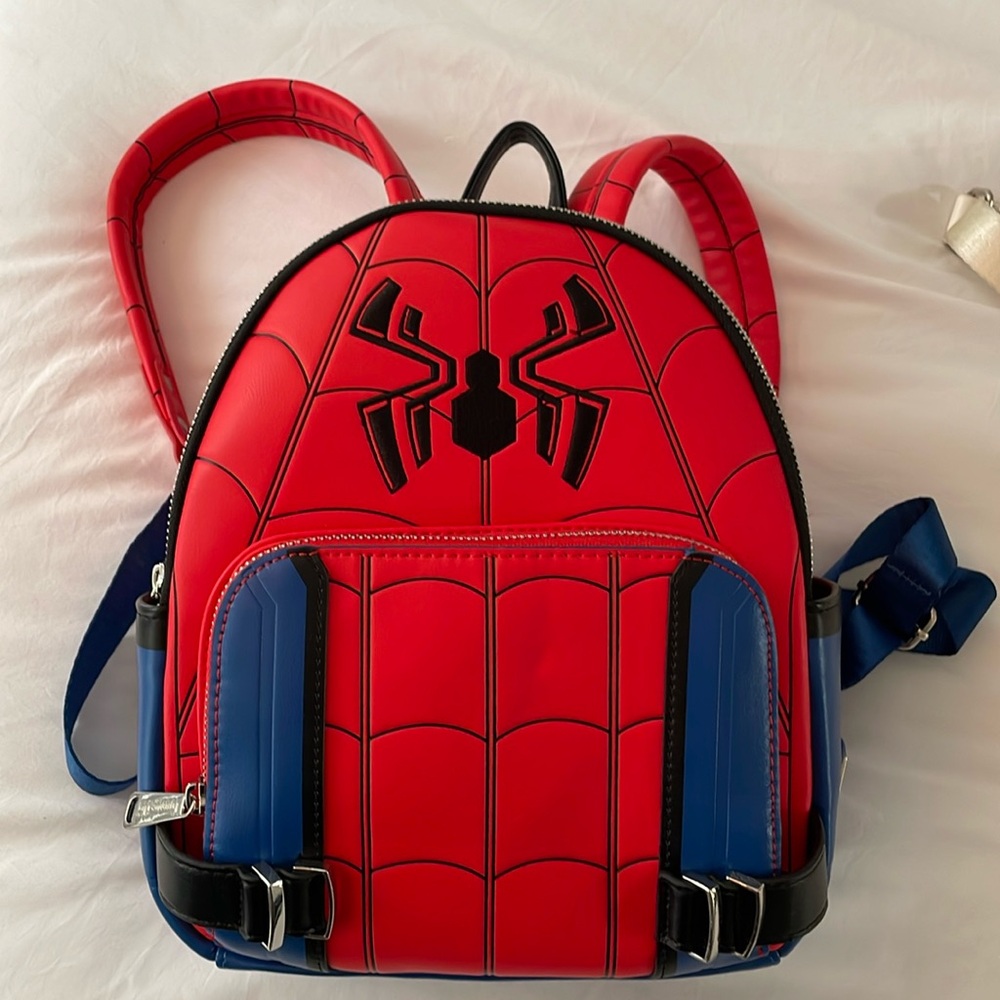 Loungefly Marvel Spider-Man Back-Pack - Gem
